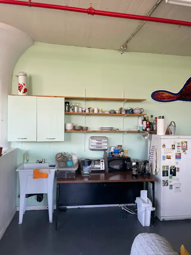 Espace de travail à louer/ shared office space-on the Plateau ...