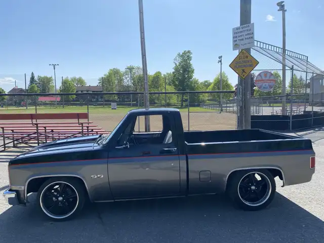 Strong Shake Nice Sound 1985 Chevy short box 468ci lowrider | Classic ...