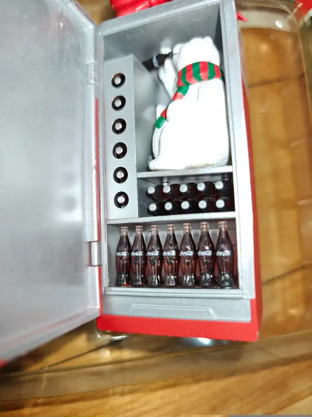 Vintage Vending Machine Mischief Coca Cola Polar Bear ornament | Arts ...
