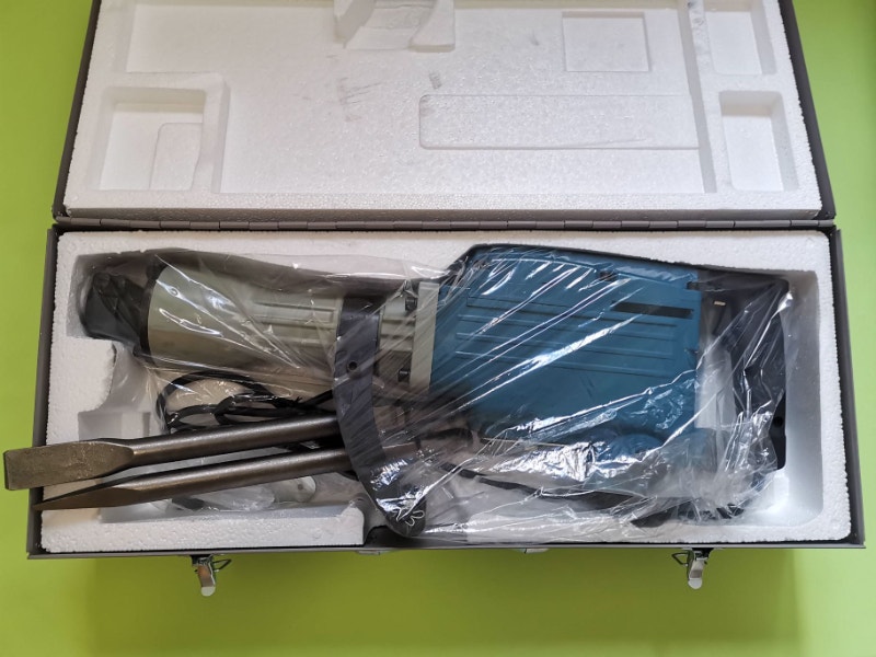 new jackhammer with 2 bits included perfect condition | Power Tools ...