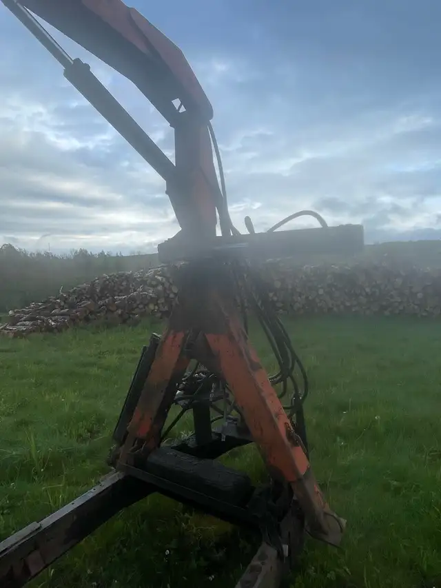 log Loader and trailer for behind a farm tractor | Farming Equipment ...