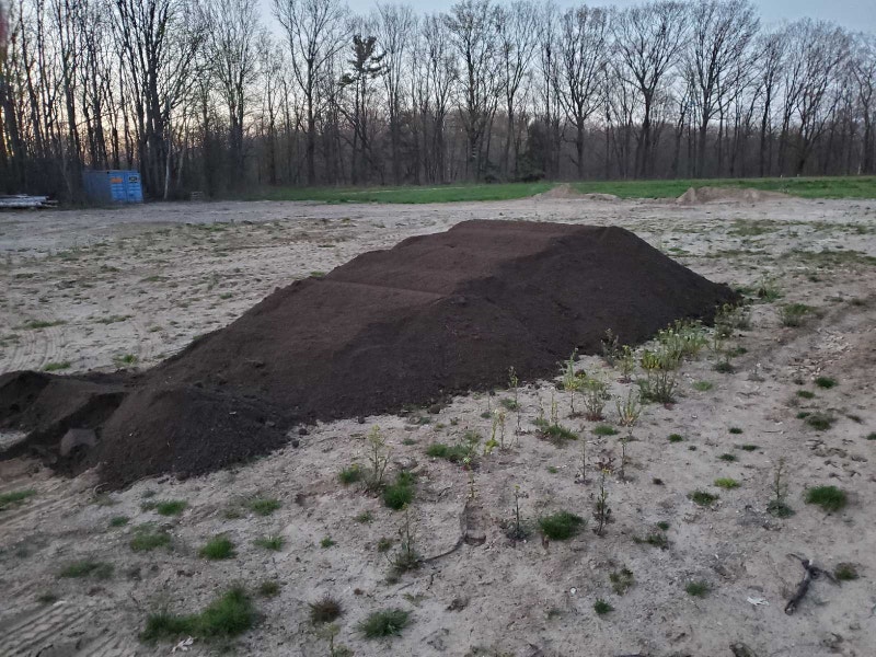 topsoil & aggregates | Plants, Fertilizer & Soil | Hamilton | Kijiji ...