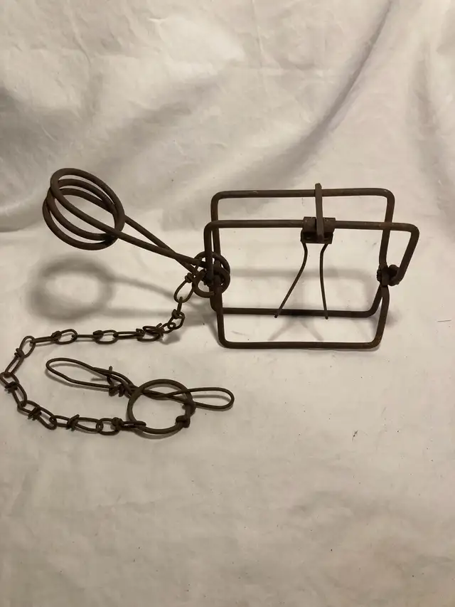Vintage Conibear / Bodygrip Trap | Arts & Collectibles | City of ...