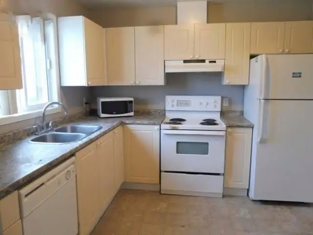 One Minute’s Walk to Fanshawe College | Long Term Rentals | London ...