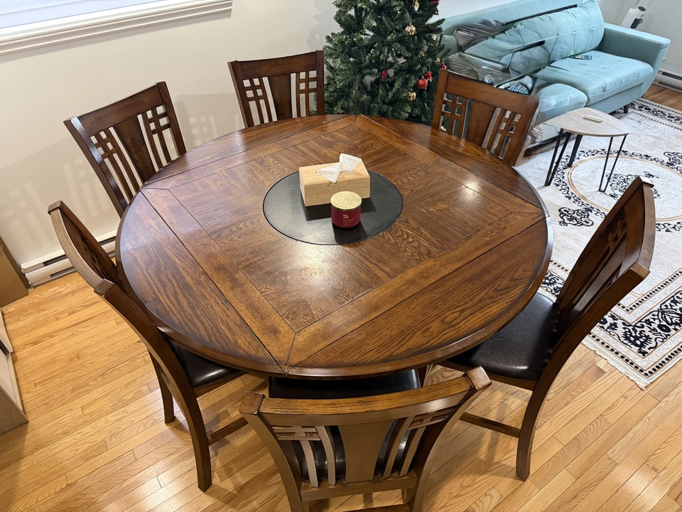 salle à manger. ( table de cuisine) | Dining Tables & Sets | Laval ...