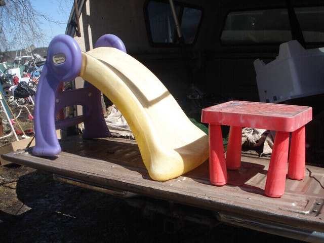 Lil Tykes Slide | Toys & Games | Cornwall | Kijiji
