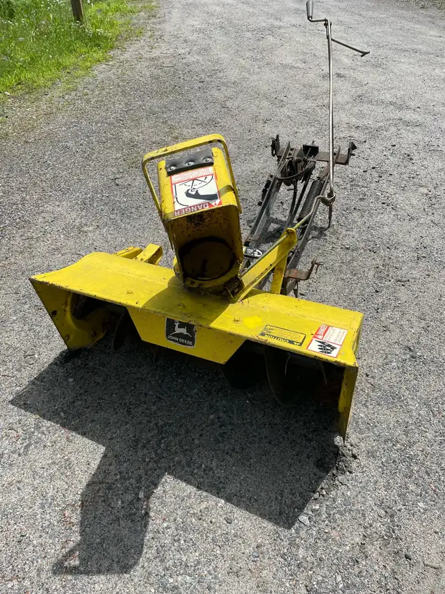 John Deere Snowblower | Snowblowers | Muskoka | Free local classifieds ...