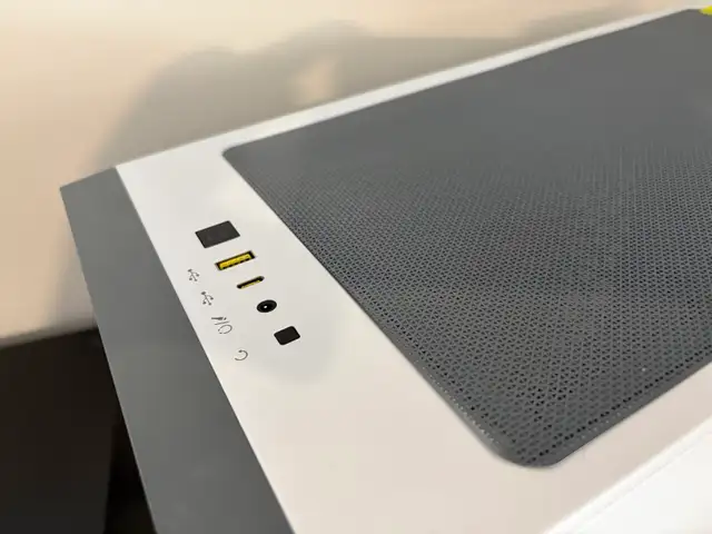 Corsair Mid-Tower Case w/ 750W Power Supply | System Components ...