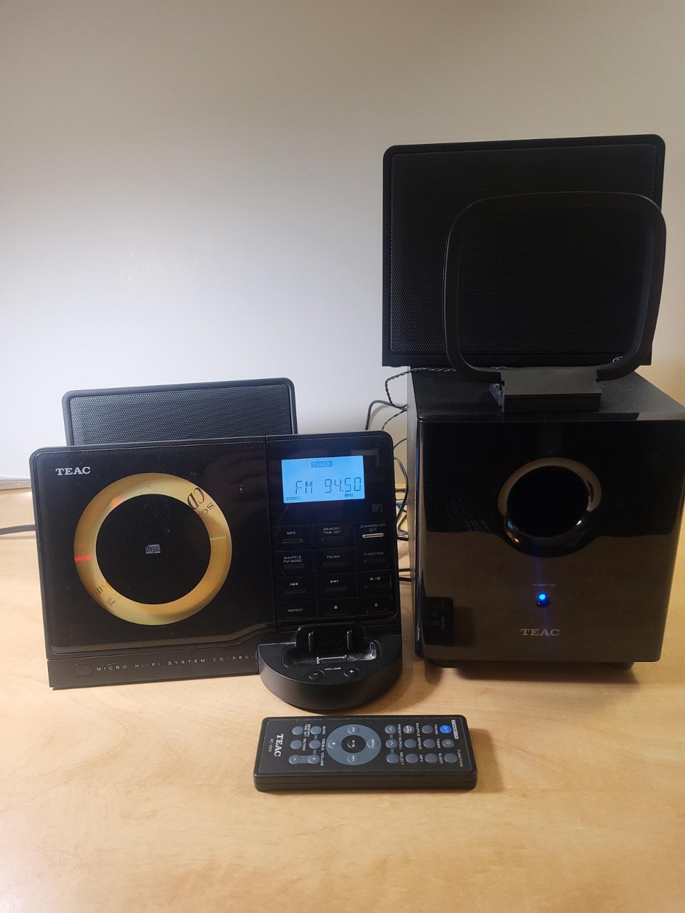 Teac Micro Hi-Fi System CD - X60, with Teac sub and NXT speakers ...