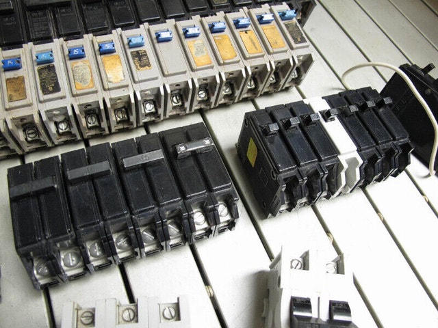Lot BQL QB/QBH NB NC NA QT 15A 20A 30A 40A 100A circuit breakers ...