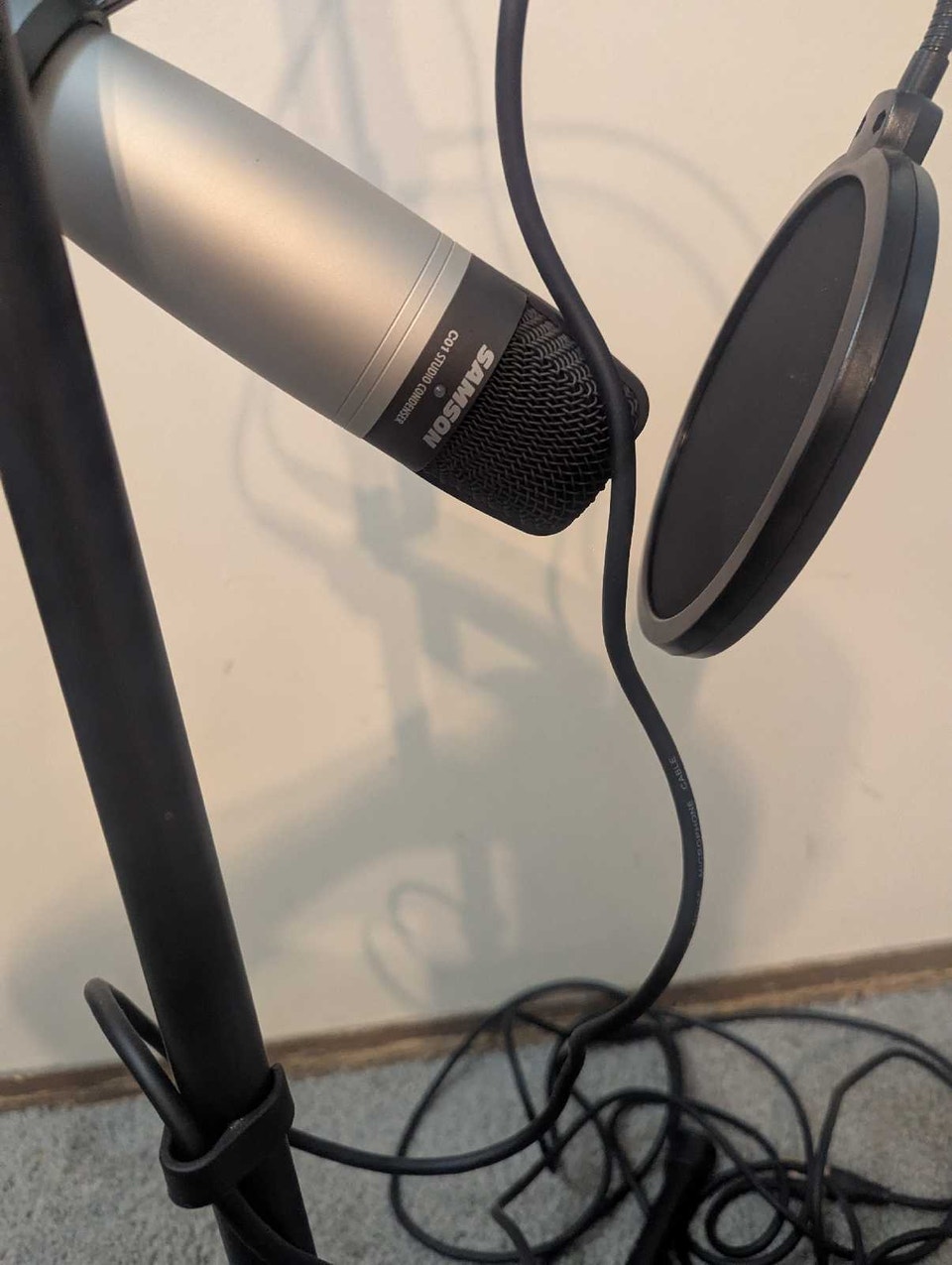 Samson Condenser Microphone complete set w/accessories | Pro Audio ...