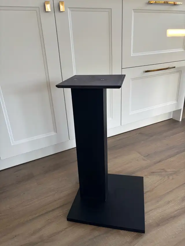 Set of Audio Speaker Stands | Other | Oakville / Halton Region | Free ...