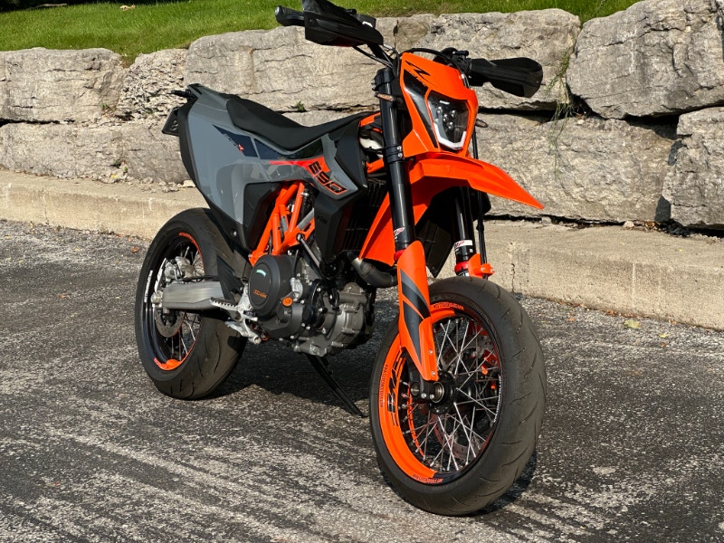 KTM 690 SMC-R | Street, Cruisers & Choppers | City of Toronto | Kijiji