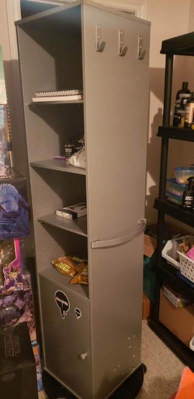 FREE - Mirrored Storage Tower turns 360 degrees (IKEA) | Bookcases ...