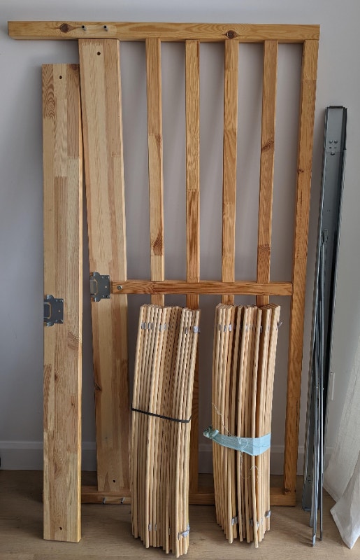 Structure de lit Grand 2 places (QUEEN) ( IKEA-TARVA) - 80.00$ | Lits ...