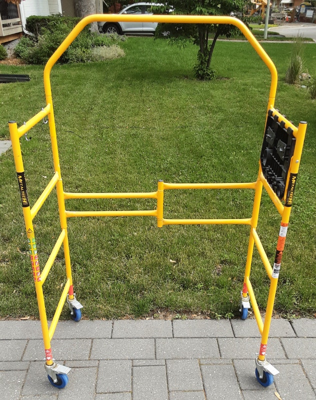 Metaltech Mini Steel Folding Scaffold work platform / 500 lbs ...