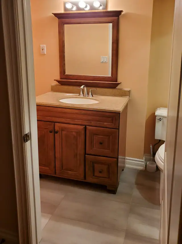 1 bedroom apt in a house, ground level (not a basement)Etobicoke | Long ...