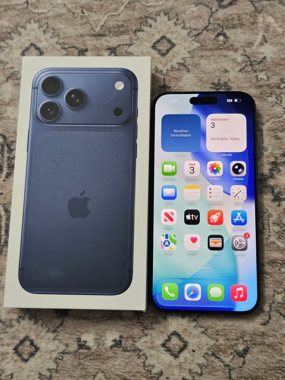 Blue iPhone 17 Pro max 512GB - AC+ Sep 2027 - Receipt | Cell Phones ...