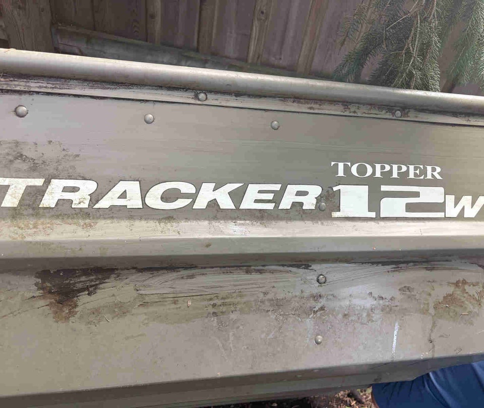 Topper Tracker 12W Jon boat | Powerboats & Motorboats | Guelph | Free ...