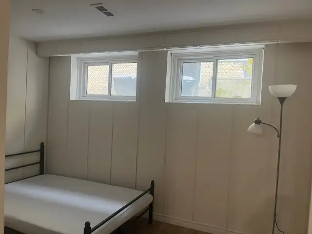 VERY BRIGHT ROOM STEPS TO GROCERY/BUS BATHURST AND STEELES | Room ...