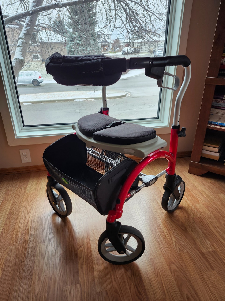 Walker - Evolution Xpresso Lite (Rollator) | Health & Special Needs | Calgary | Free local ...