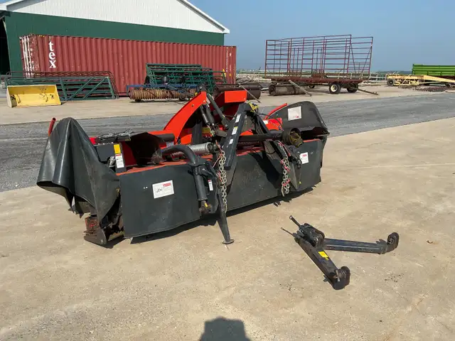 Deutz Intrac | Farming Equipment | Ottawa | Free local classifieds - Kijiji