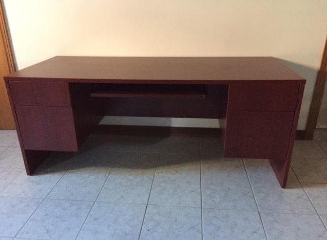 Large Mahogany desk with Keys/Drawers office Furniture, 72x36x29 ...