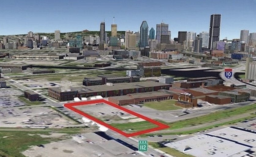 $5 le pied terrain. Avons aussi warehouses à partir de $8.50 ...