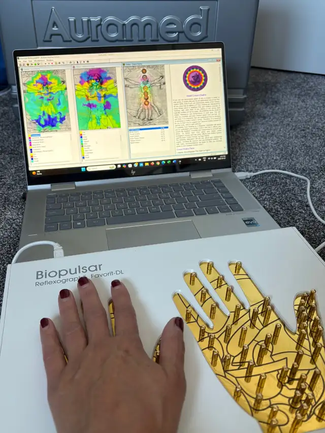 Auramed Biopulsar Reflexograph Aura & Chakra Holistic Package | Health & Special Needs ...