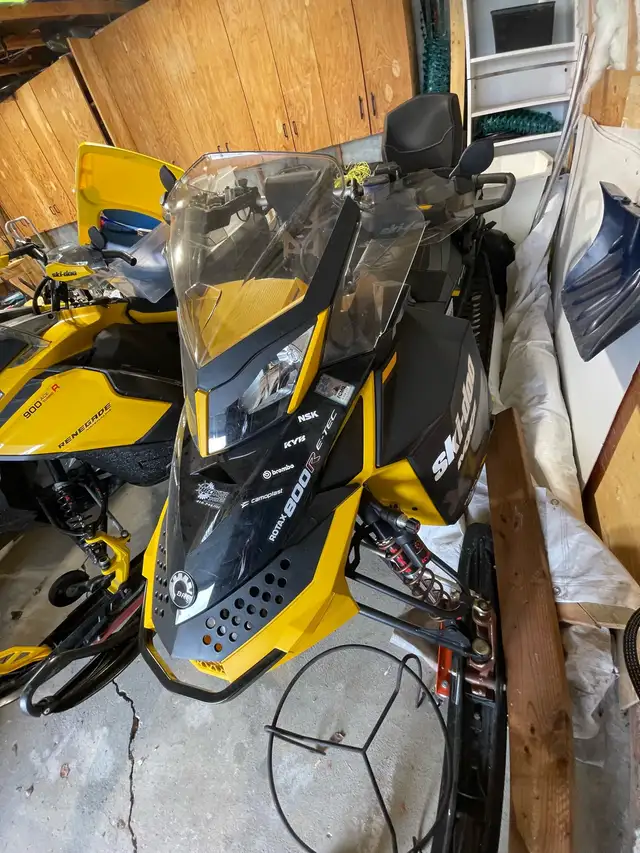 Motoneige MXZ X-RS 800R E-TEC | Snowmobiles | Saguenay | Free local ...