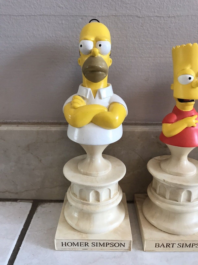 THE SIMPSONS FAMILY LIMITED EDITION BUST STATUE FIGURES | Arts ...