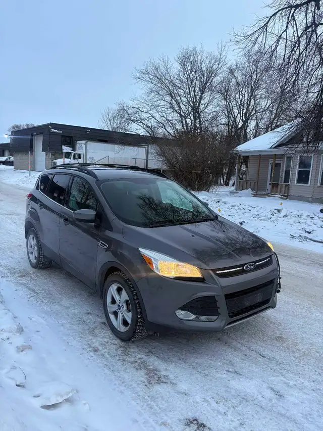 2013 Ford Escape AWD | 1.6L EcoBoost | Low KM | Cars & Trucks ...