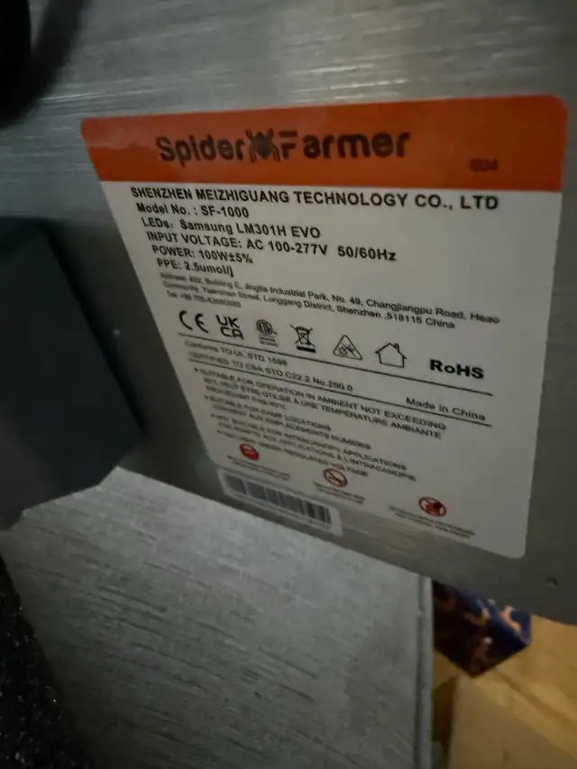 Spider Farmer SF-1000 LED grow light | Plants, Fertilizer & Soil | City ...