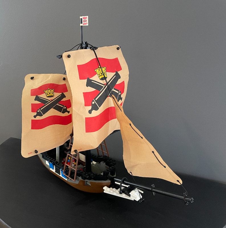 LEGO Pirates 6271: Imperial Flagship | Jouets et jeux | Laval/Rive Nord ...