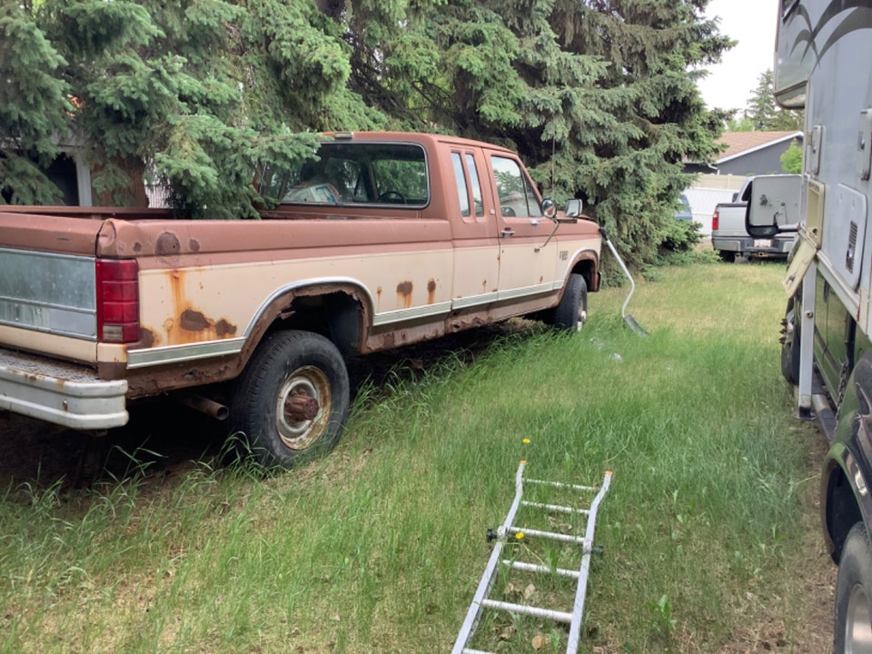 1986 Ford truck/parts truck | Cars & Trucks | Edmonton | Free local classifieds - Kijiji