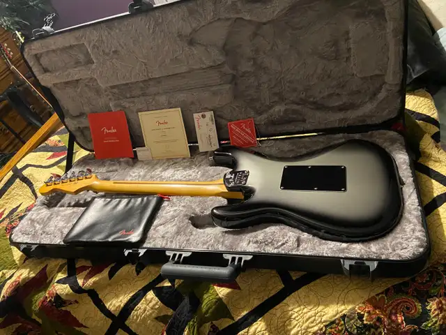 Fender Ultra luxe Stratocaster FR HSS | Guitars | Woodstock | Free ...