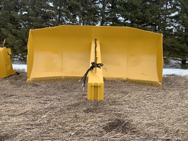 Pulldozer | Farming Equipment | Saskatoon | Kijiji