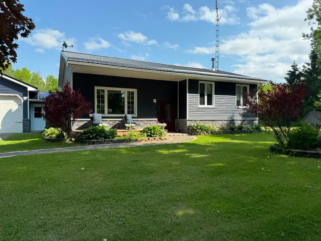 5” 6” SEAMLESS EAVESTROUGH ,SIDING, SOFFIT, FASCIA | Fence, Deck ...