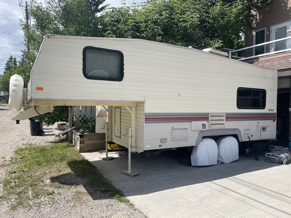 Fifth Wheel | Travel Trailers & Campers | Calgary | Free local ...