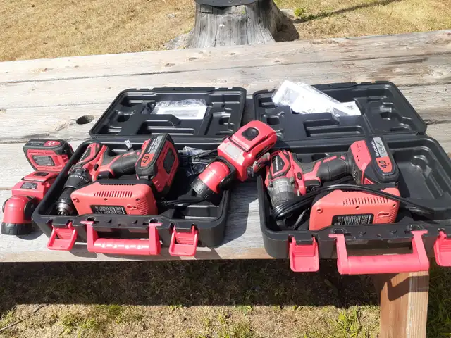 Benchmark 20v Brushless Cordless Drill/Driver Set | Power Tools ...