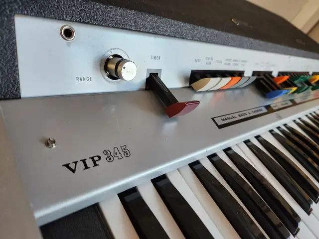 SUPERB Farfisa VIP 345 in perfect condition! FREE SHIPPING! | Pianos ...