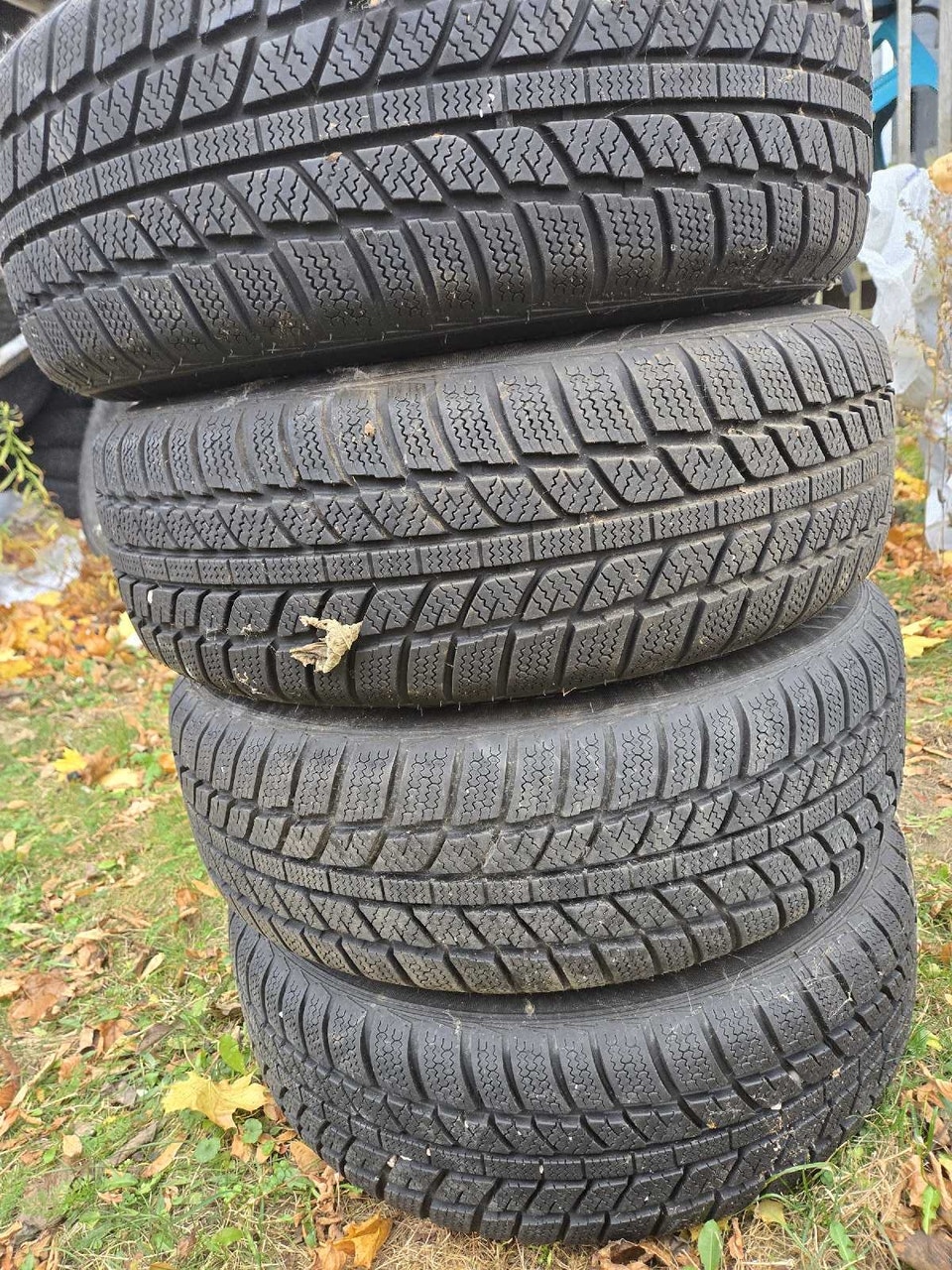 195/65/15s winter tires | Tires & Rims | Barrie | Free local ...
