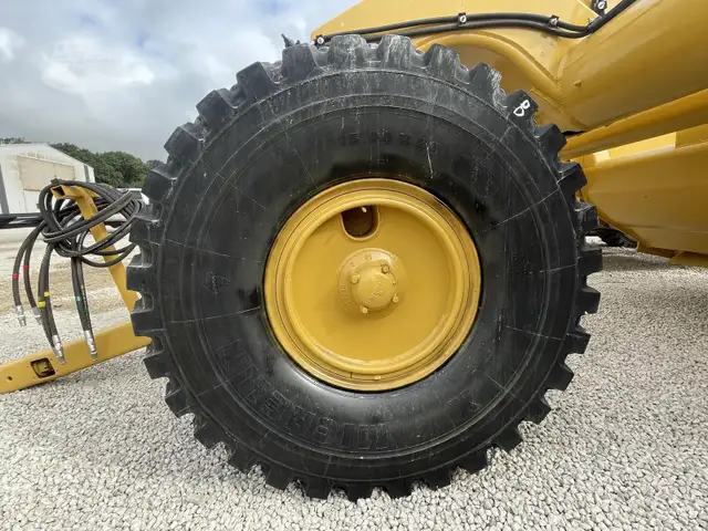 Caterpillar-Allis Chalmers-Letourneau Dolly Mount Scrapers | Heavy ...