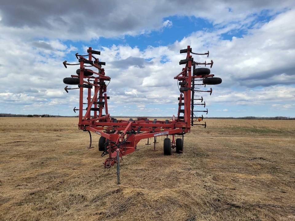 Case IH 5800 Chisel Plow | Farming Equipment | Winnipeg | Free local classifieds - Kijiji