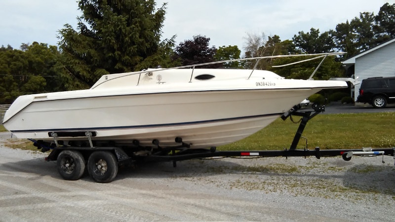 1995 Rinker Festiva 240 | Powerboats & Motorboats | Norfolk County | Kijiji
