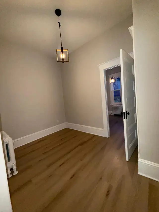 One bedroom plus den available immediately! | Long Term Rentals ...