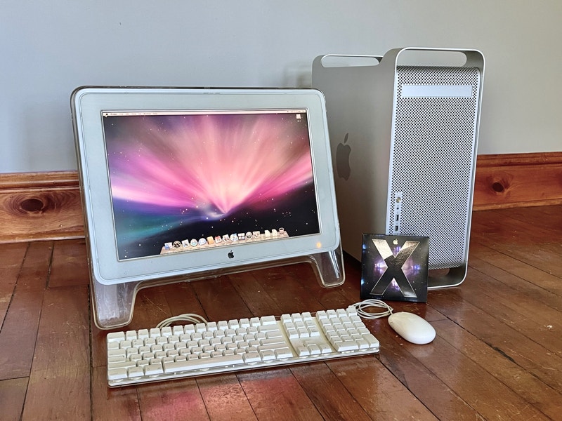 Apple Power Mac G5 System with Cinema Display | Desktop Computers ...