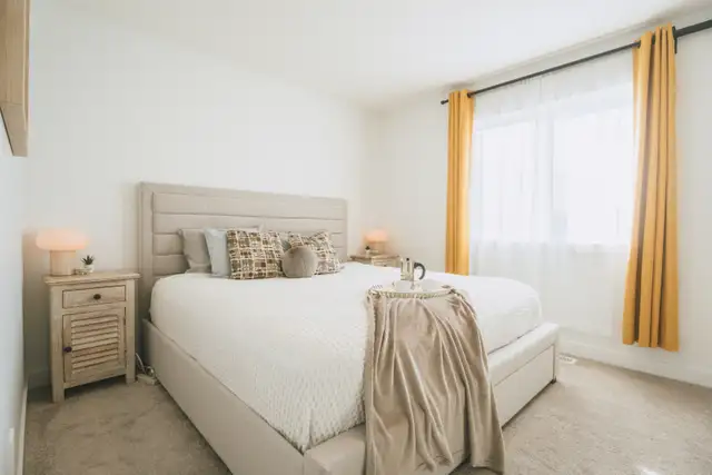 Beautiful, 4-Bed Edgemont Home with Finished Basement & Theatre ...