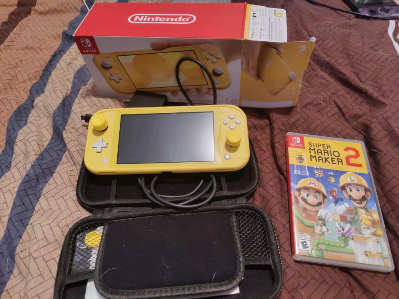 Nintendo switch lite yellow with super Mario maker 2 | Nintendo Switch ...