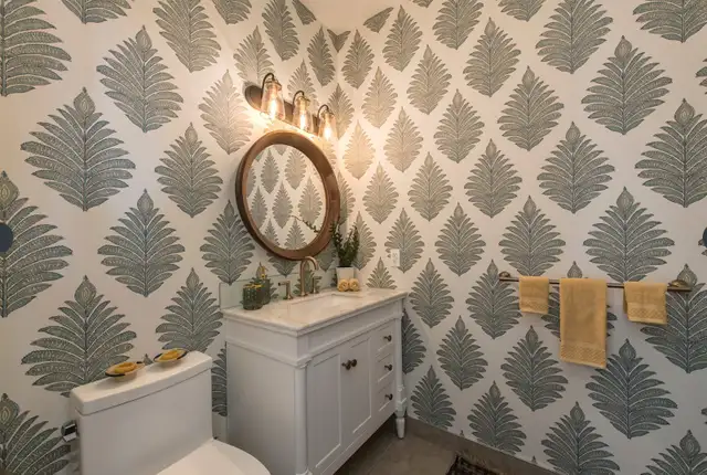 3 Bed 2.5 Bath Penthouse Overlooking Halifax Commons. March 1st | Long ...